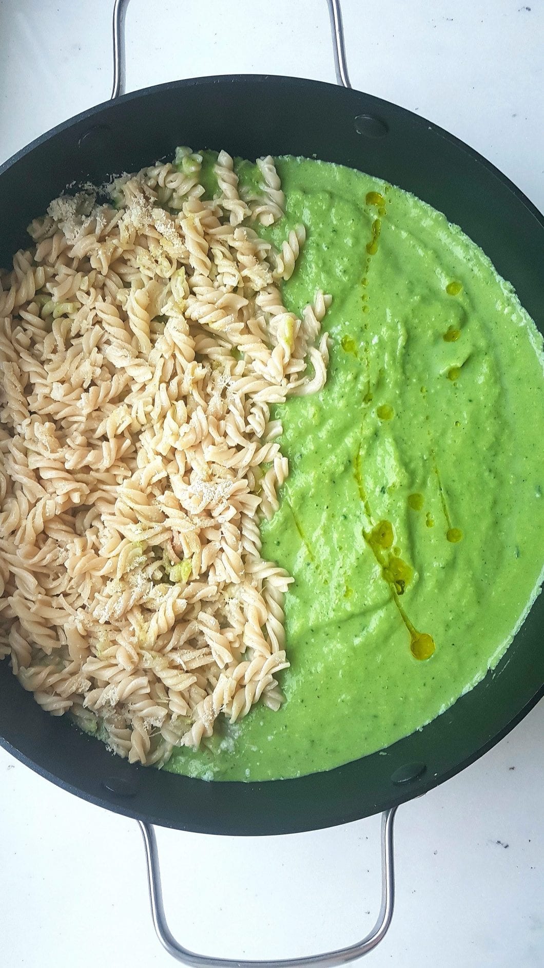 Pečena rog paprika na salatu | Mama, ja sam gladan