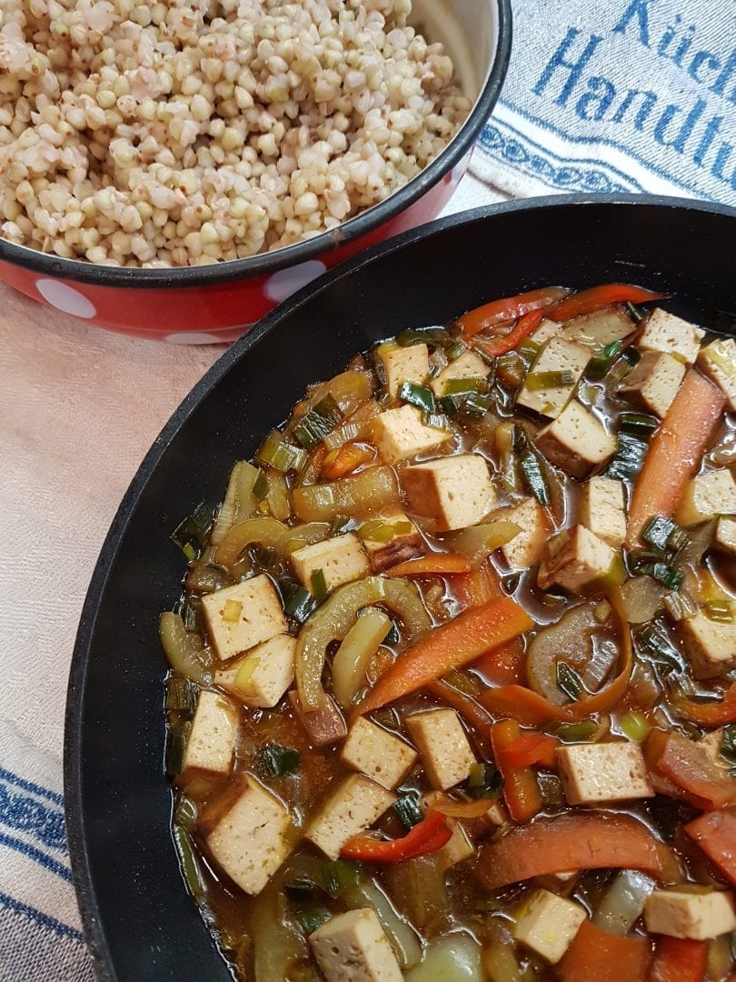 Heljda, tofu i povrće | Mama, ja sam gladan